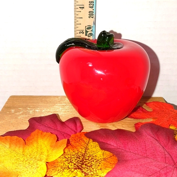 unknown | Accents | Blown Glass Red Apple Paperweight | Poshmark